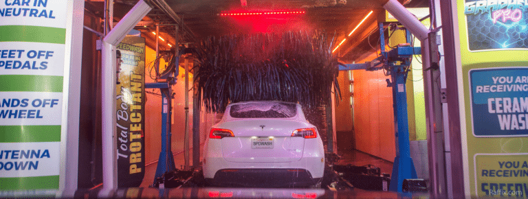 Express Car Wash in Northridge California | Speedwash